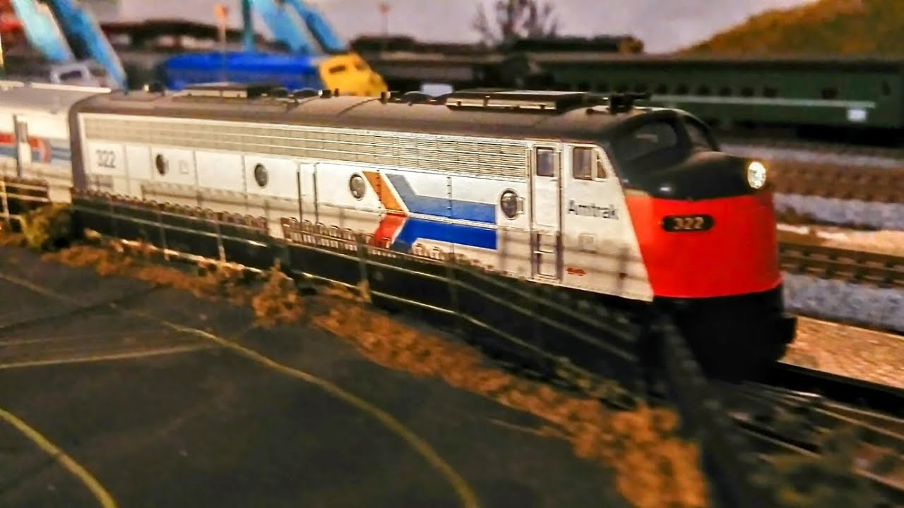 A plethora of EMDs in late 70s 81? Metropolitan commuting w a RDC ...