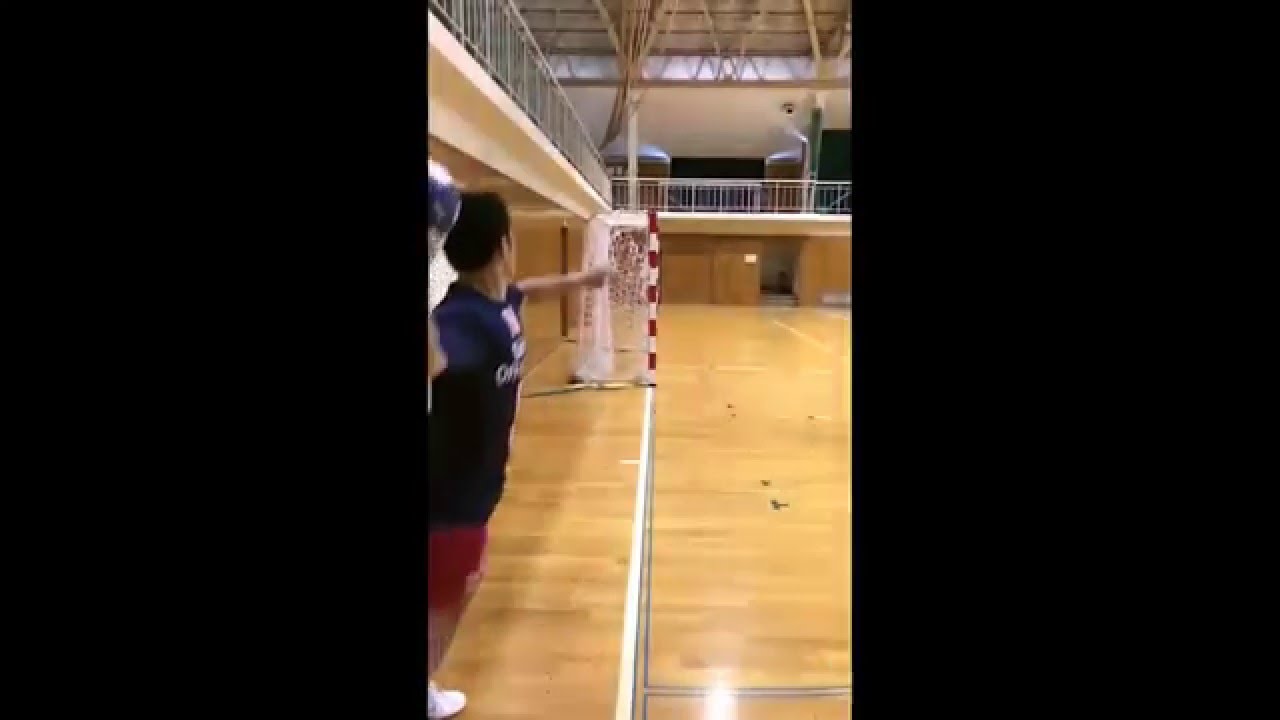 Handball Sprungwurf Linksaußen ハンドボール ジャンプシュート 左サイド - YouTube