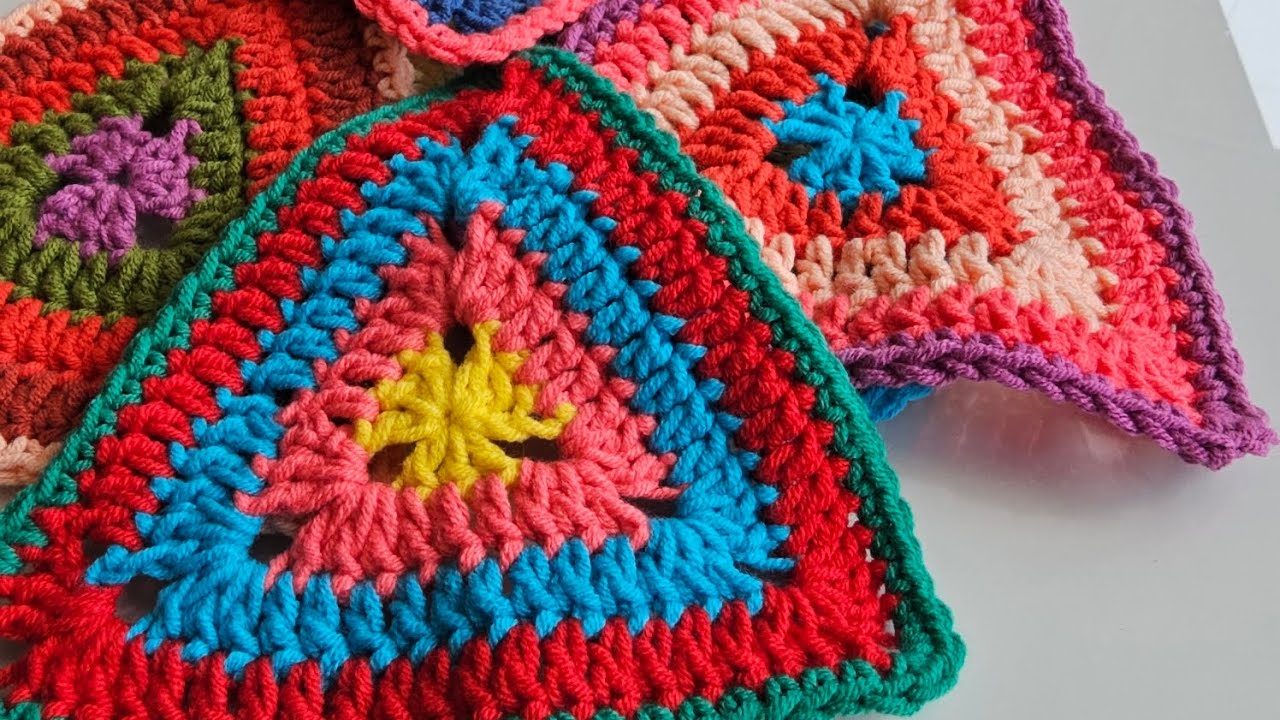 Crochet Triangle tutorial great for bunting - YouTube