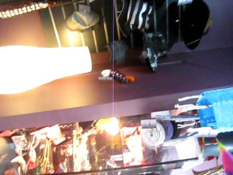Hullabaloo Bazaar: New Store in West End - YouTube
