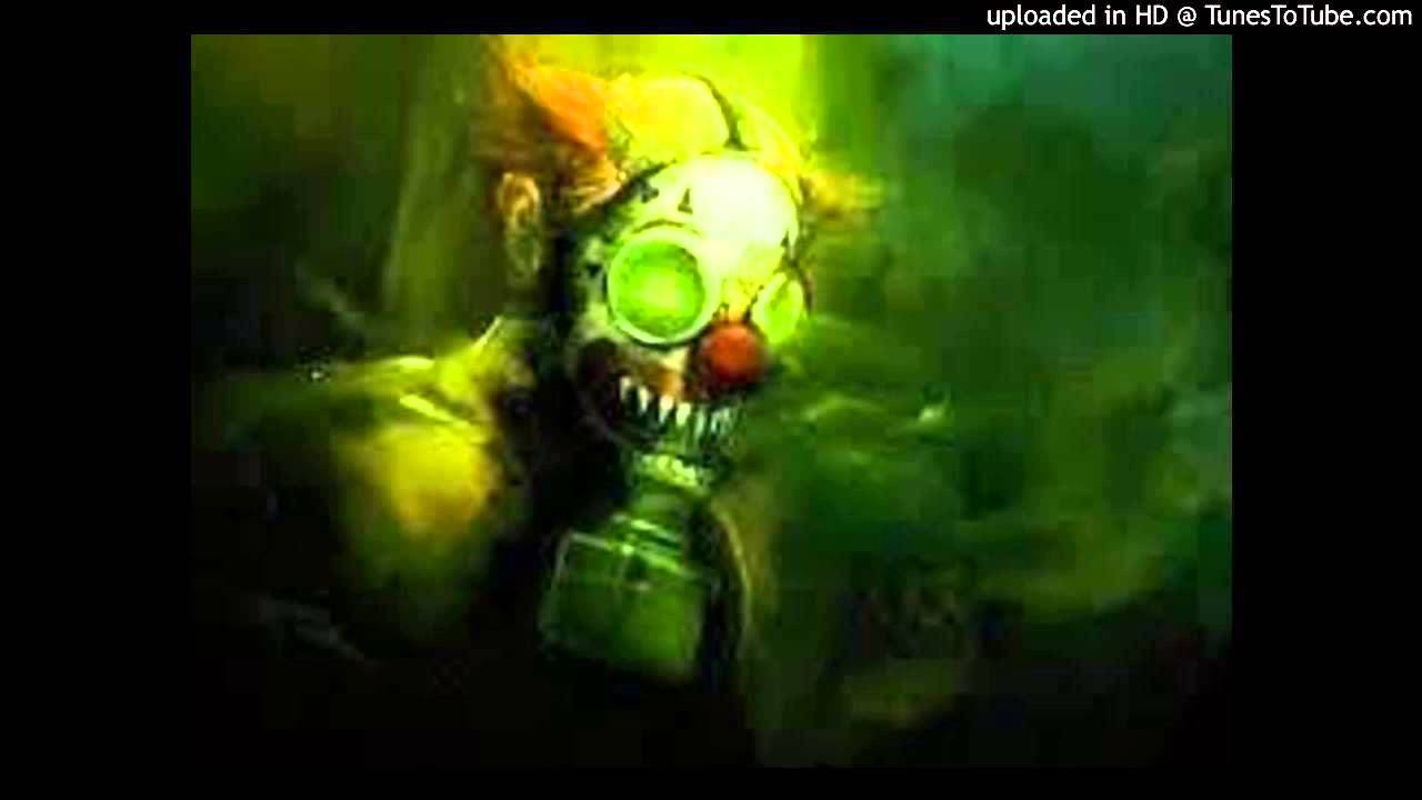 Splish Splash - So Scary (HOMEALONEMUSIQ) - YouTube