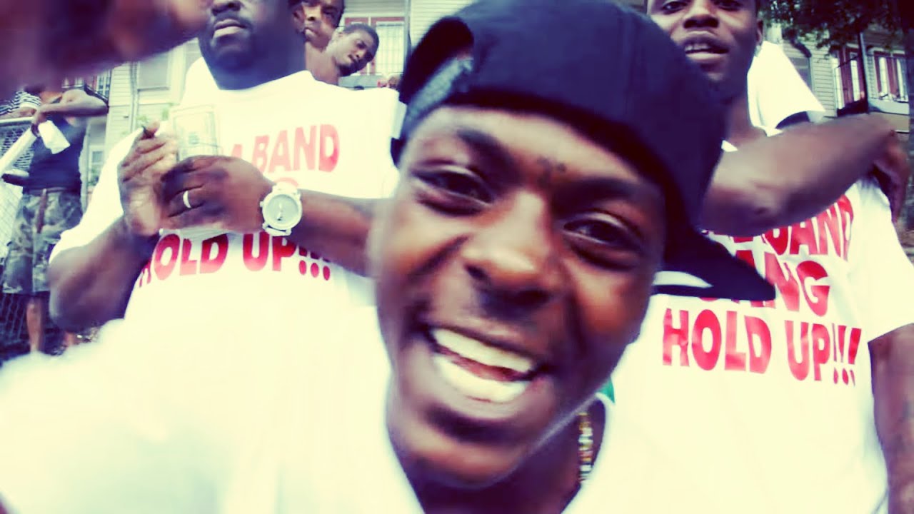 Hold Up Video - Extra Band Gang - YouTube