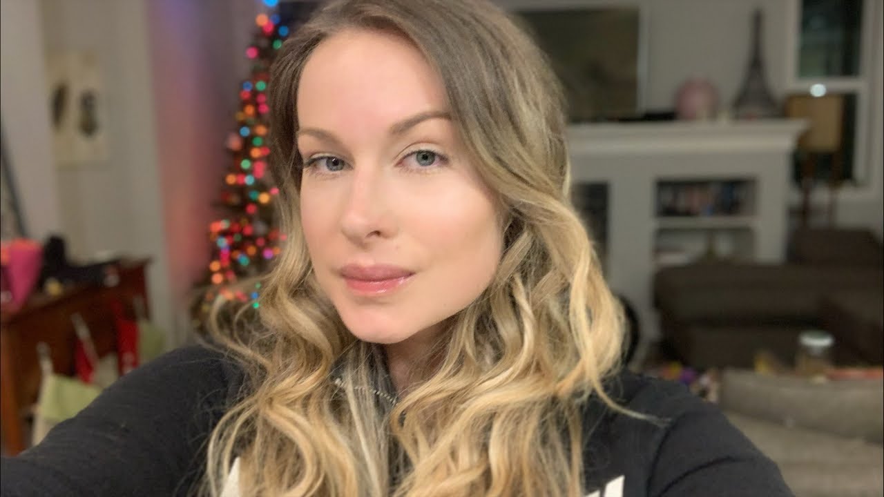 Hello Live Chat 🙋‍♀️ - YouTube
