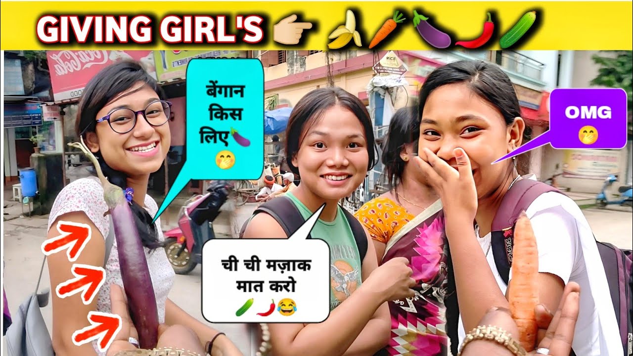 Making Girls Smile prank 😁 // Girls reaction 🤭 // Graduate londa - YouTube