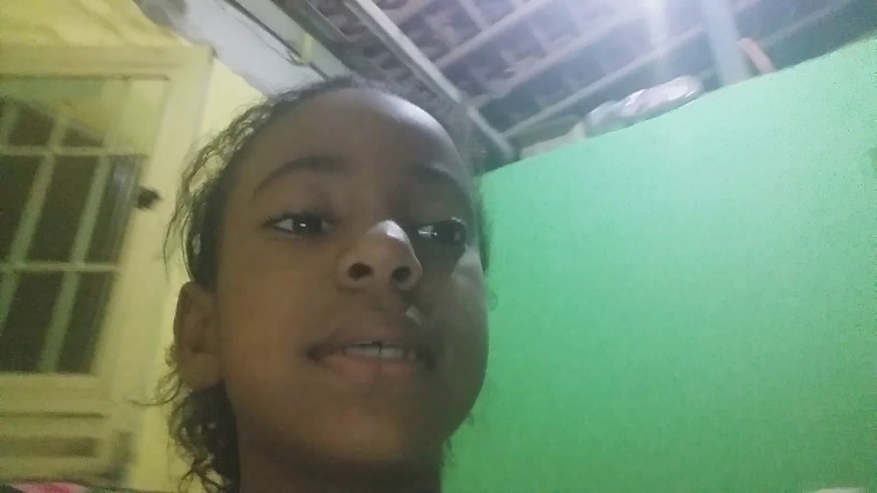 O mundo da Ester Evelyn - YouTube