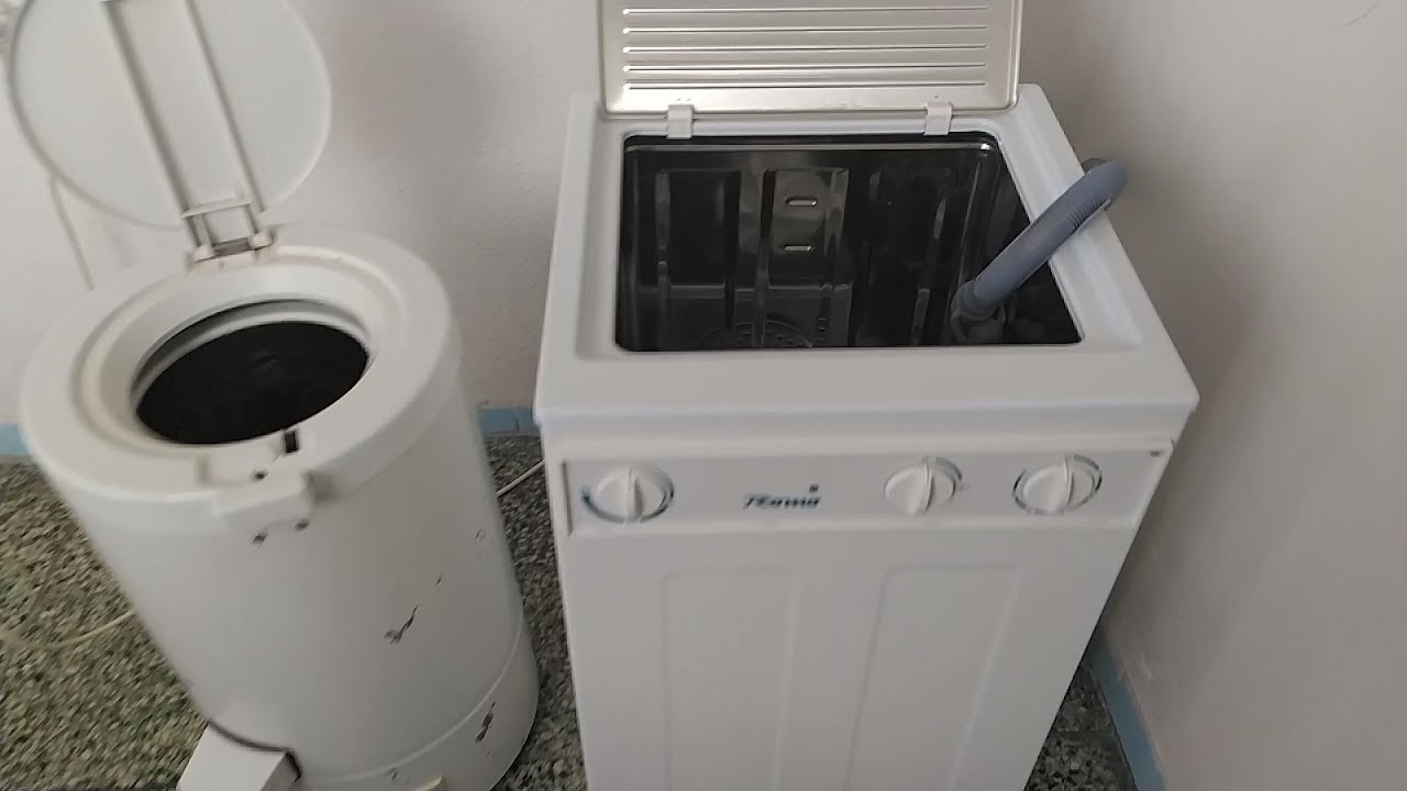 Pračka Romo a ždímačka (odstředivka) Romo - YouTube