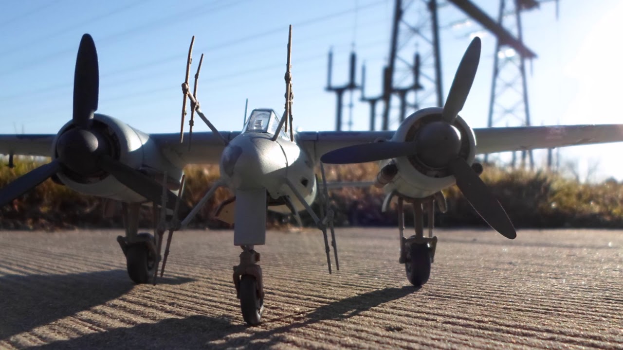 Revell 04535 Focke Wulf Ta-154 - YouTube