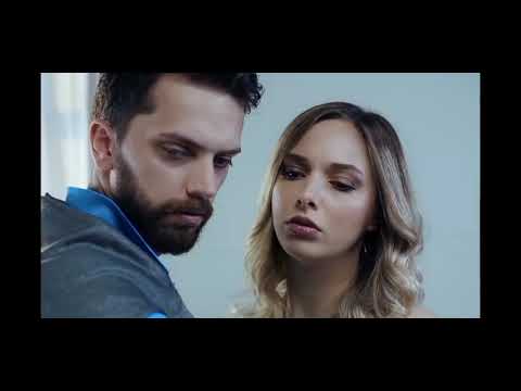 Ecenaz üçer öpüşme sahnesi