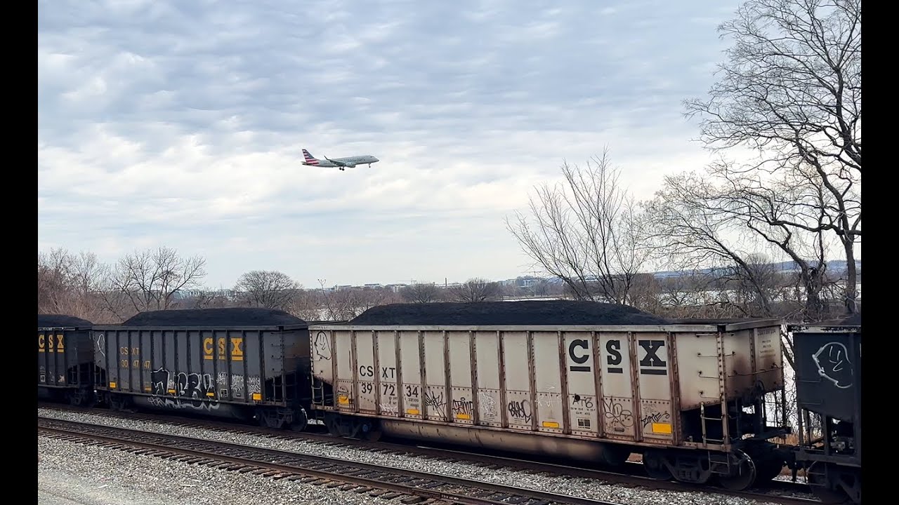 CSX Heading in & out of Washington DC Part 1of 2 - YouTube