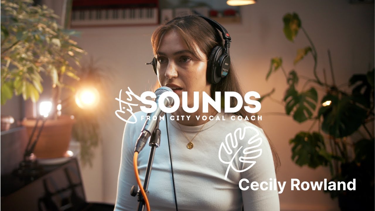 Cecily Rowland | "Bookmarks" (Original Song) | City Sounds - YouTube