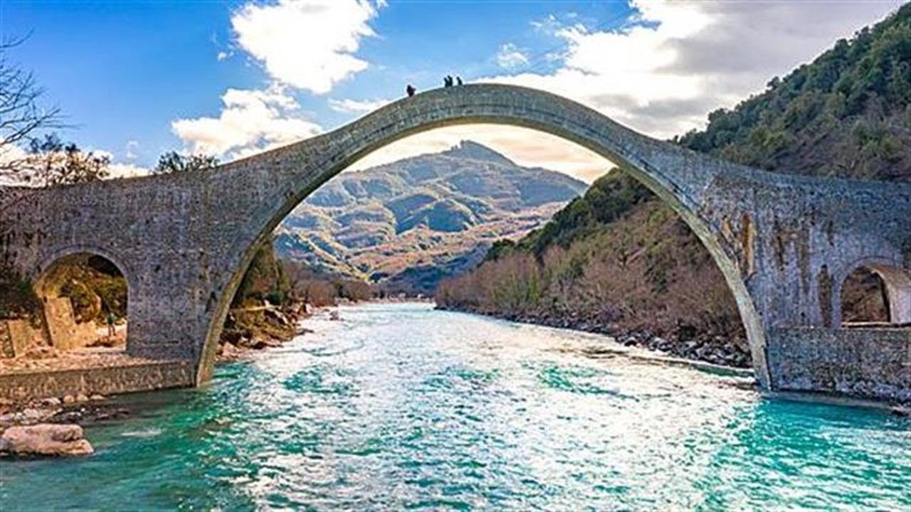 "ΕΙΜΑΙ ΠΟΤΑΜΙ ΠΟΥ ΚΥΛΑ"@ΕΛΕΝΑ ΙΝΕΖ ΒΕΝΙΕΡΗ - YouTube