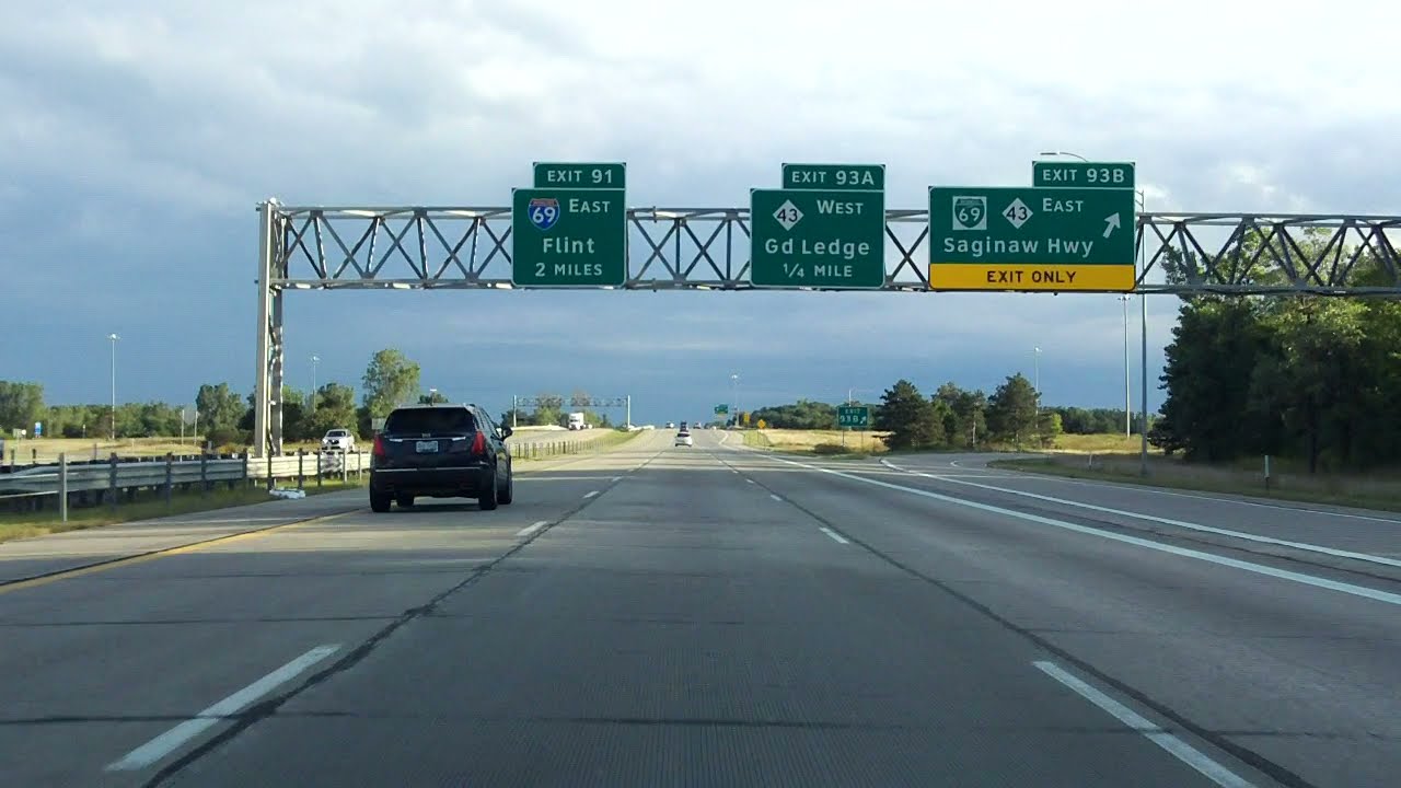 Interstate 96 (Exits 95 to 84) westbound - YouTube