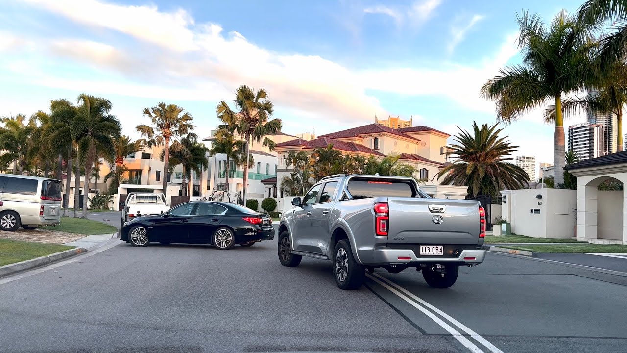 Sunset Drive: Gold Coast Roads Unleashed! - YouTube