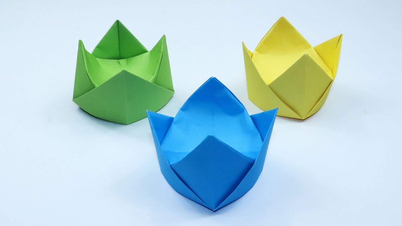 How to Make an Easy Paper Crown - Origami Crown for begginers - YouTube