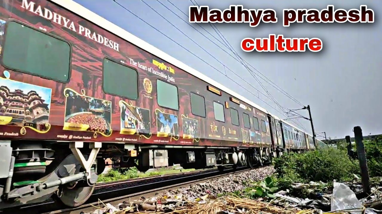 WOw🥰_Madhya Pradesh culture and architech livery | garbha express ...