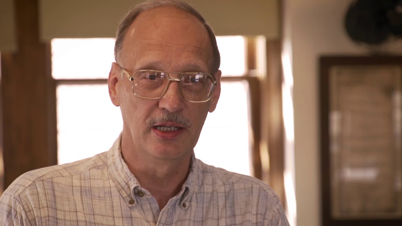 Burg in Focus: Harris Tower - YouTube