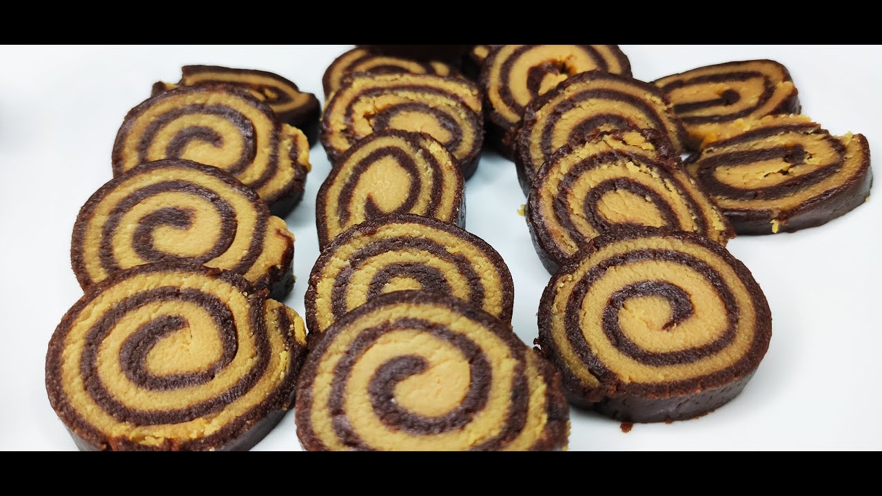 Biscuit swiss roll - YouTube