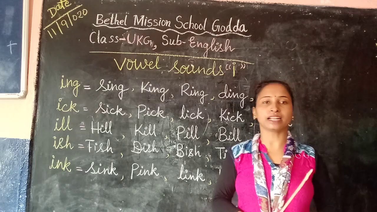 Class UKG English - YouTube
