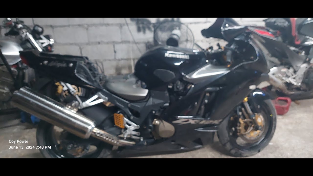 Kawasaki ZX 12R. First Start after several years - YouTube