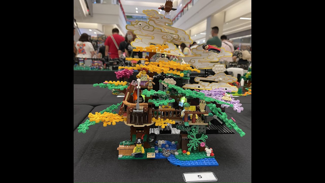 Meet and Brick 22 | A Lego Fan Event - YouTube