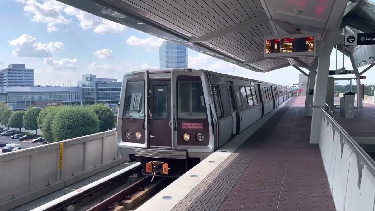 WMATA Metrorail Breda 3000 Series on the Silver Line #2 - YouTube