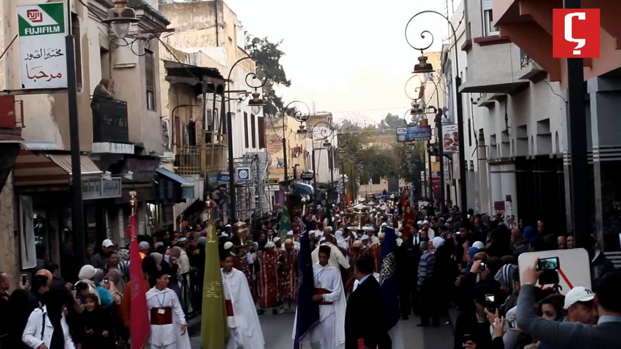 Festival Issawa Meknes مهرجان عيساوة مكناس - كرنفال الافتتاح بمشاركة ...