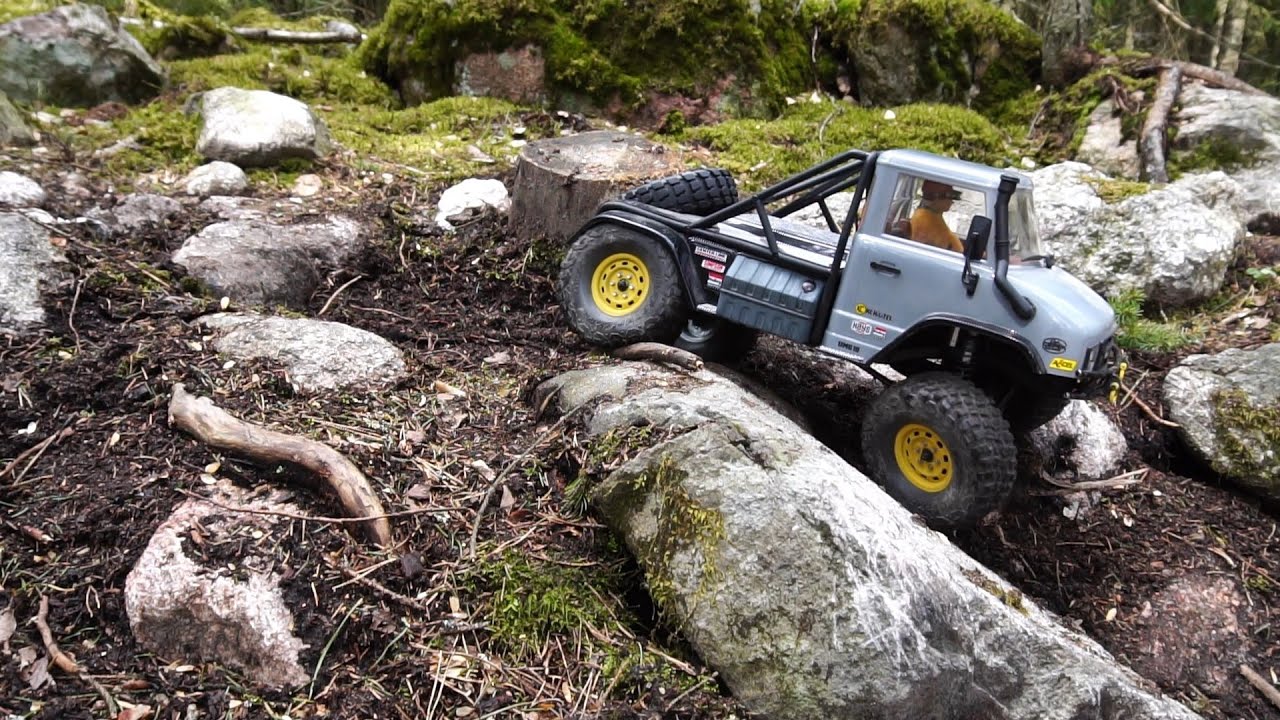 Forest adventure with Axial UMG10 - YouTube