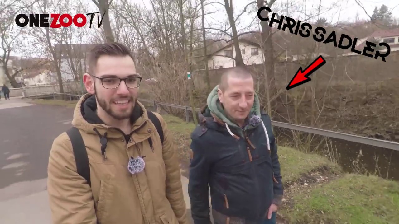 OneZooTV - The Walks - Chris Sadler - YouTube