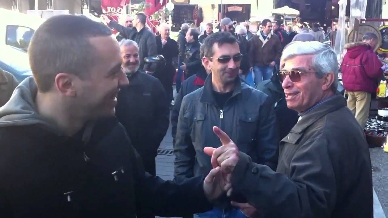 Ο Ηλιας Κασιδιαρης στην Βαρβακειο-Θερμη υποδοχη απο τον κοσμο - YouTube
