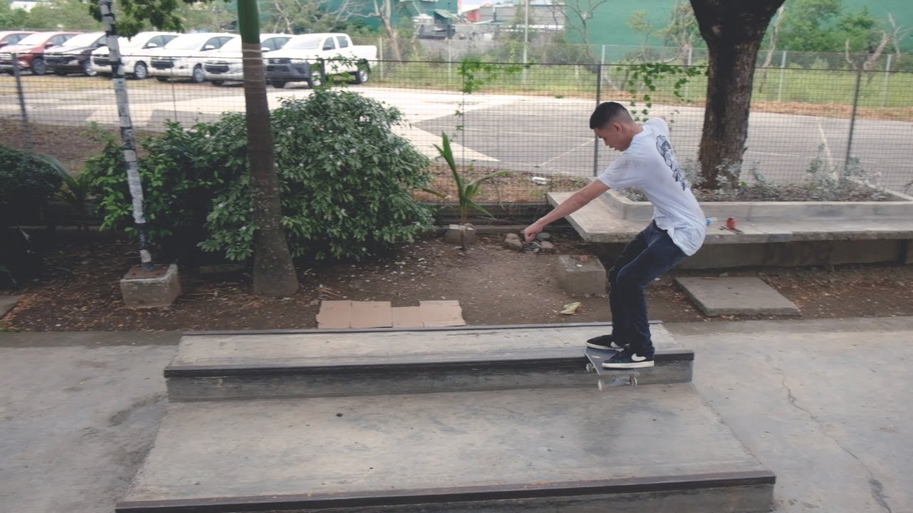 Raw Clips - Frontside Tailslide Flip out (Kyle Biñas) - YouTube