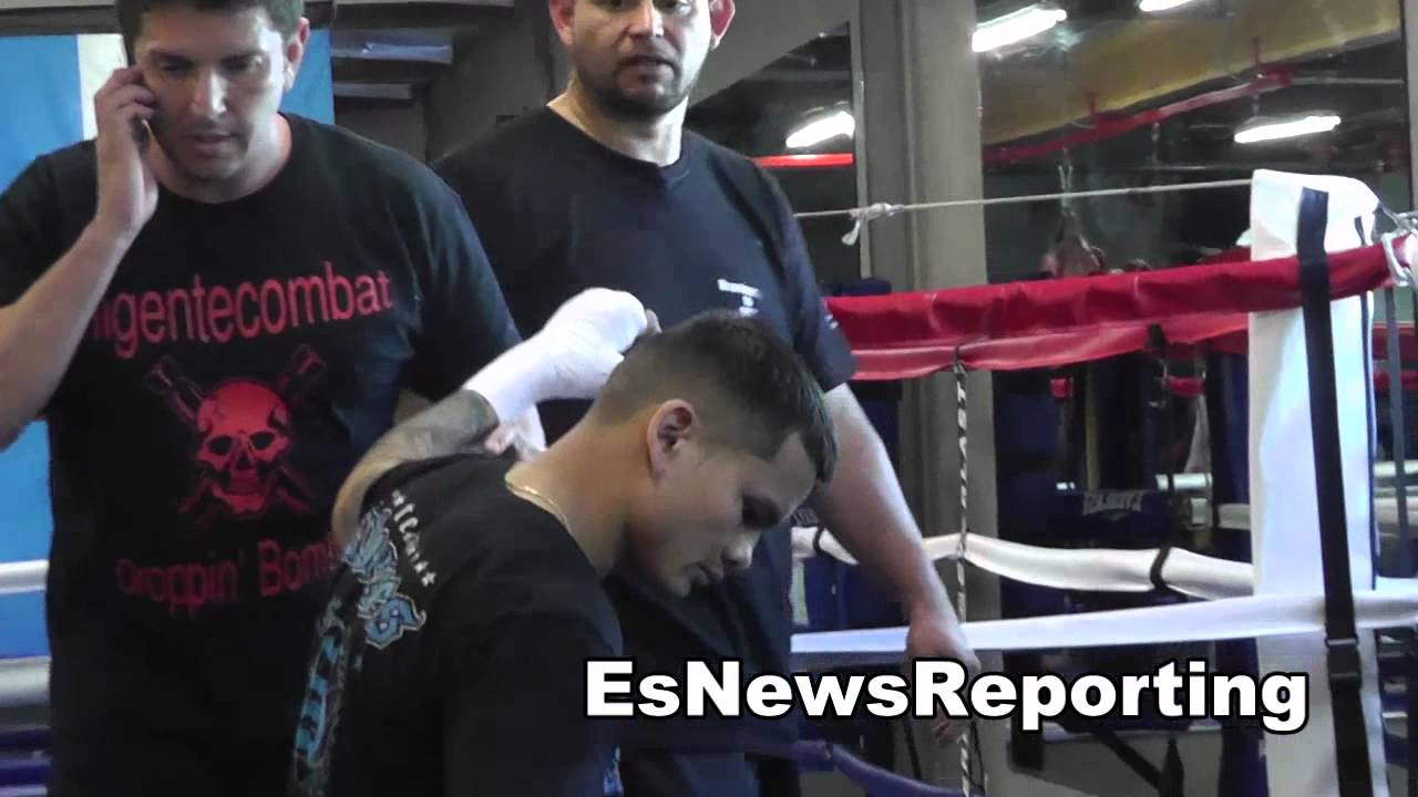 eddie alicea maidana sparring partner shadow boxing EsNews Boxing - YouTube