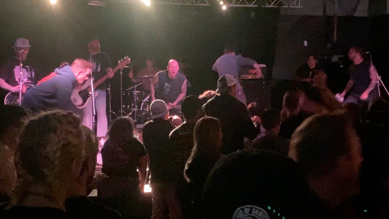 Comeback Kid - All In A Year (Live) 11/11/23 @ Hanger 1819 Greensboro ...