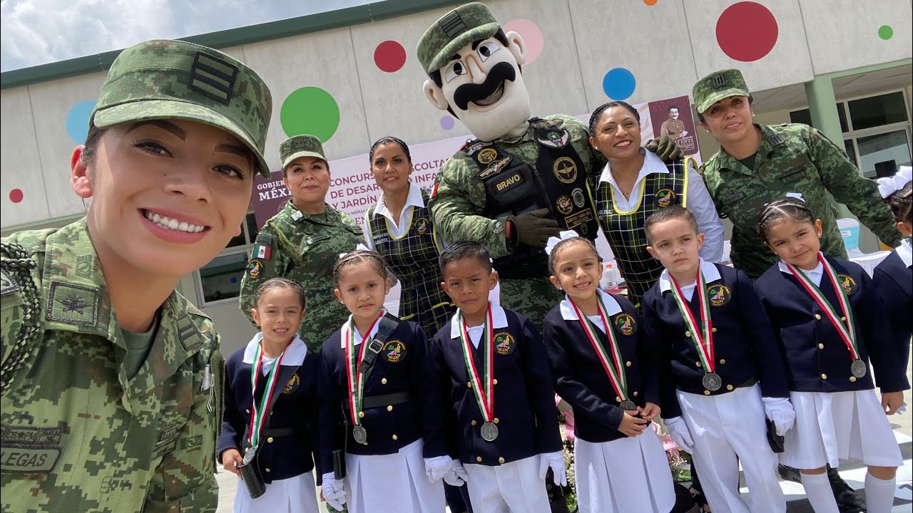 Concurso de Escoltas de Bandera de Preescolar 🇲🇽 - YouTube