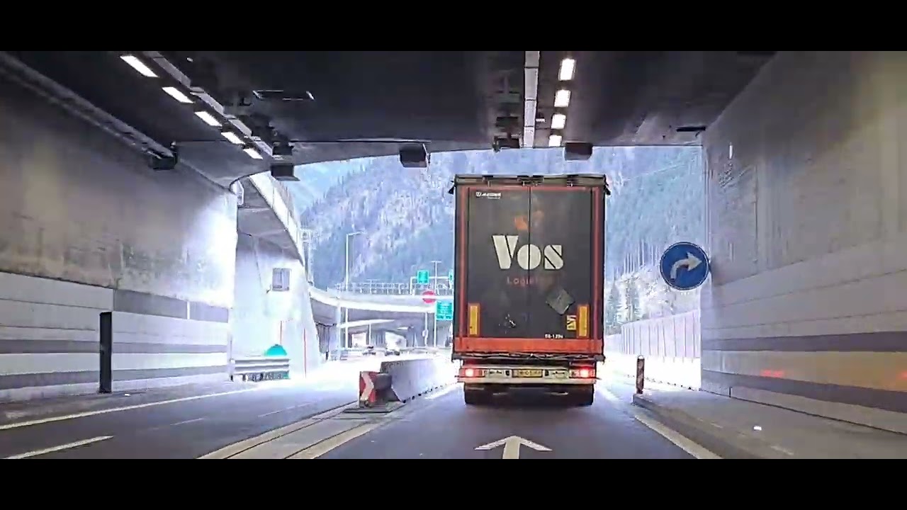 Hurti durch den Gotthard ... - YouTube