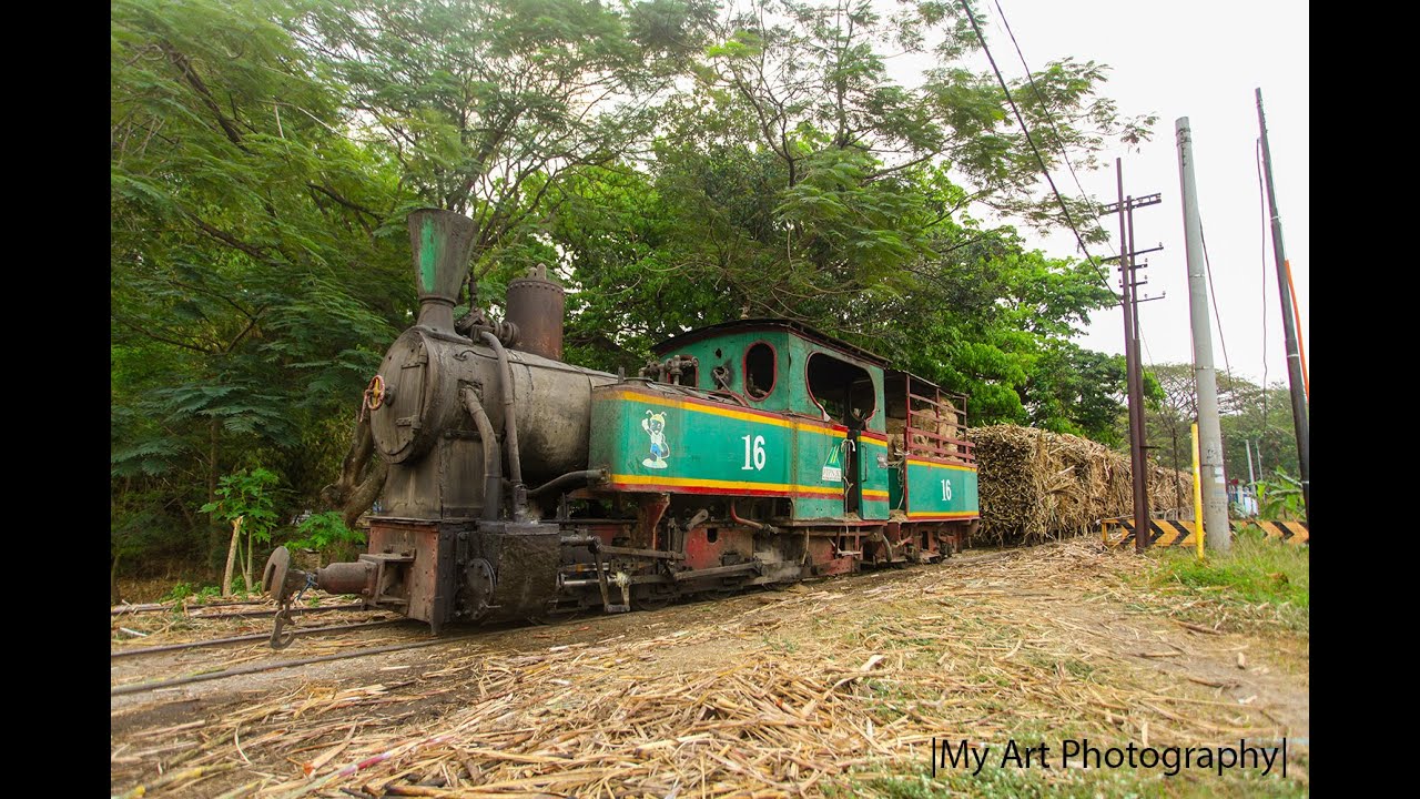 Amazing! Push and Pull Steam Locomotive Poerwodadi Sugar Mill - YouTube