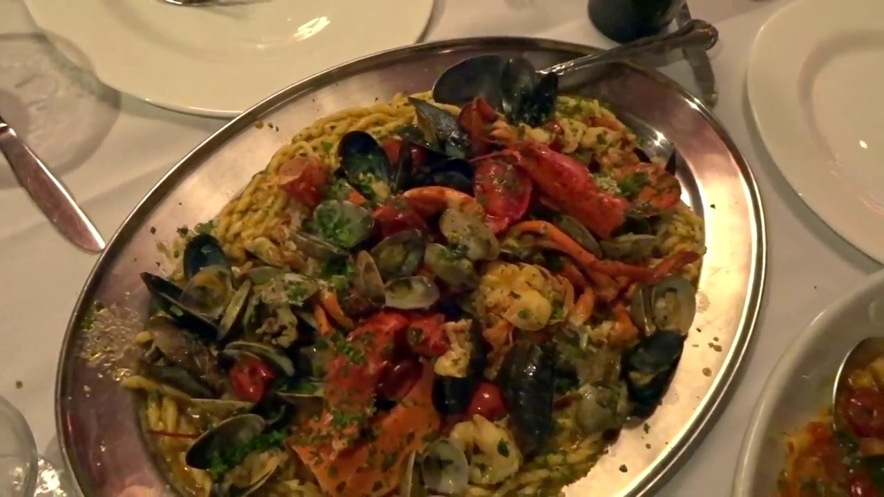 Villa Paradiso Italian Restaurant Review On Staten Island, NY - YouTube