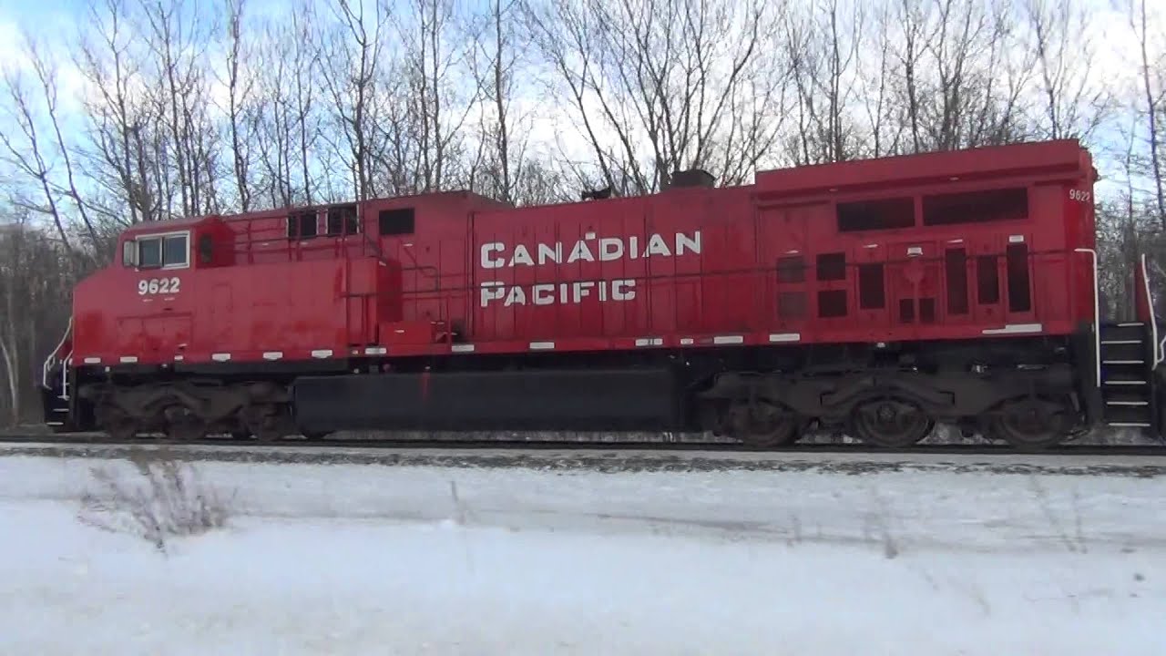 Newly Painted CP 9622 on NS 14M Train - YouTube