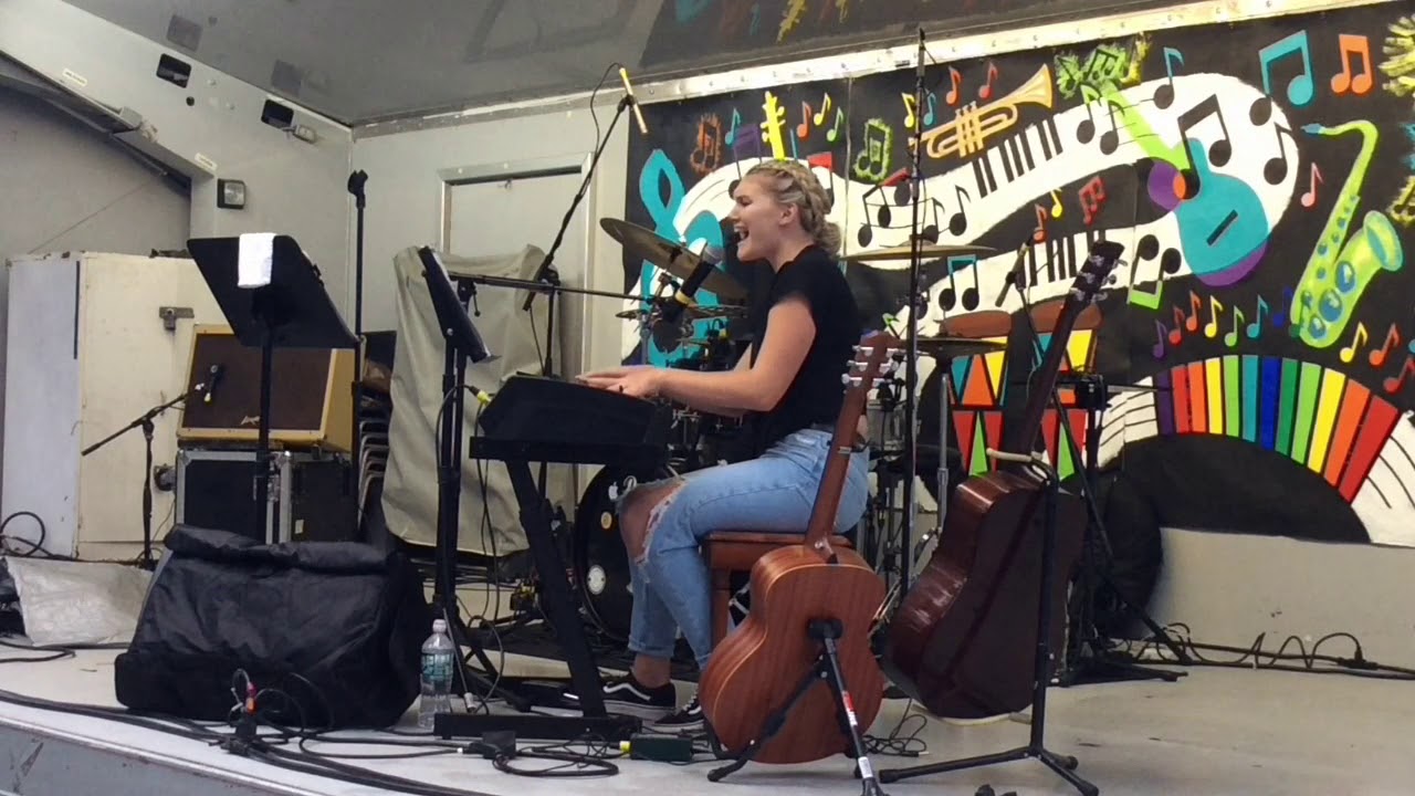 Lillie Ruth Covers 'Speechless By Dan and Shay at Levitt Amp Utica ...