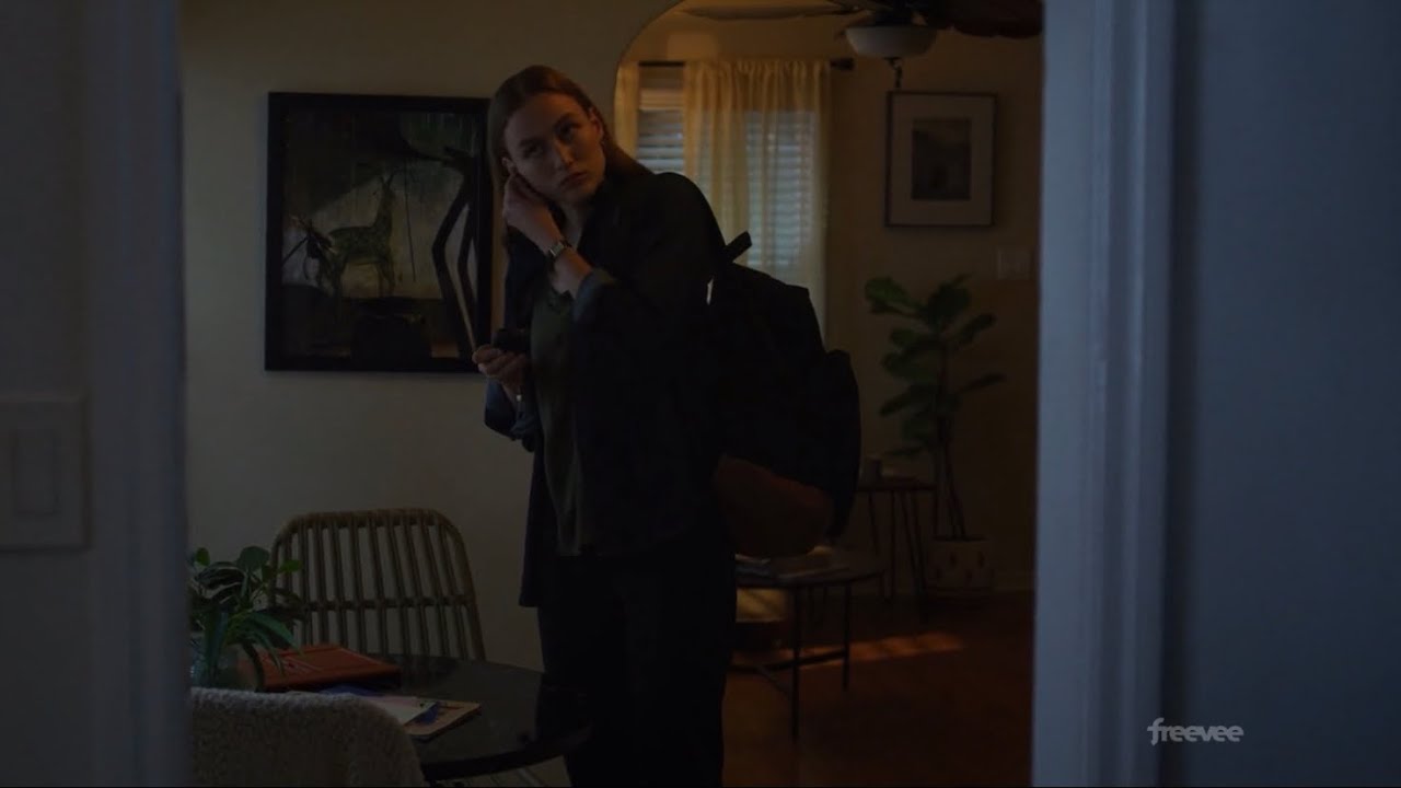 Bosch: Legacy - Maddie In Danger [1x10] - YouTube