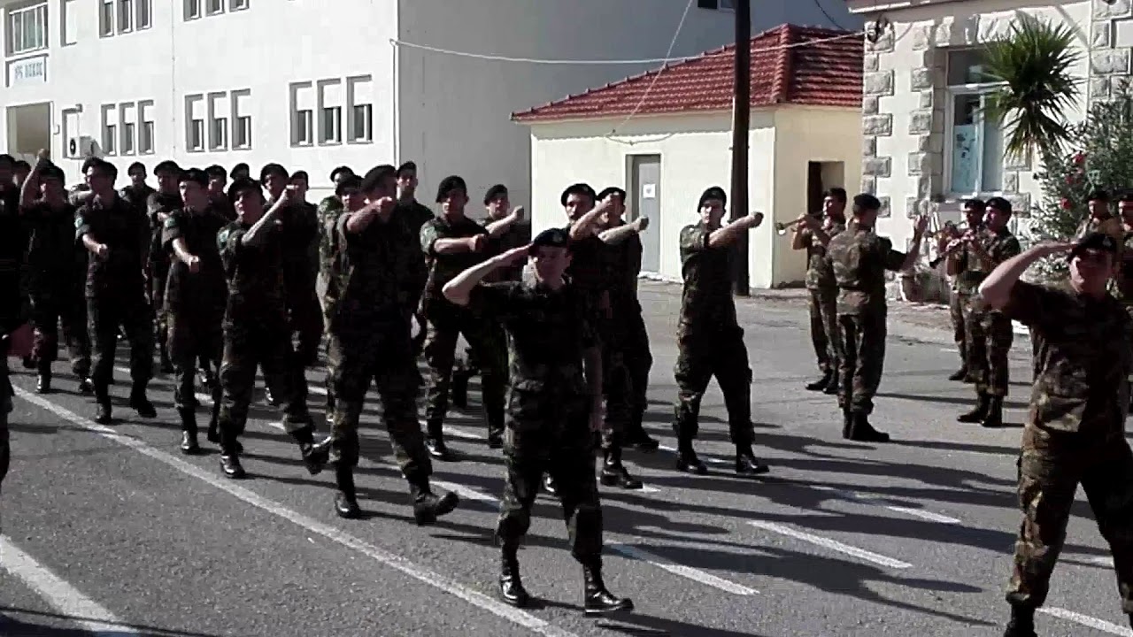 Παρέλαση νεοσυλλέκτων Ε΄ ΕΣΣΟ 2018 στο ΚΕΝ Άρτας, 5.10.2018 - YouTube