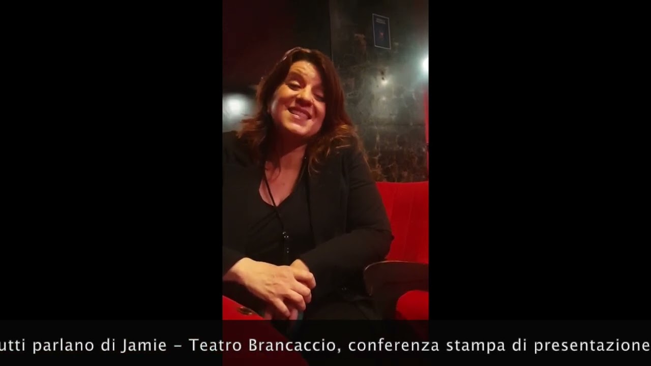 Barbara Cola in Tutti parlano di Jamie - YouTube
