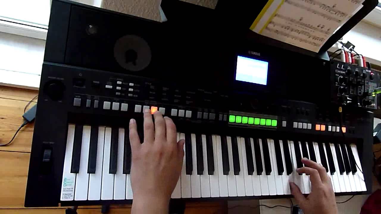 PSR S-650 / Dansul pinguinului (penguin dance): Balkan improvisation ...