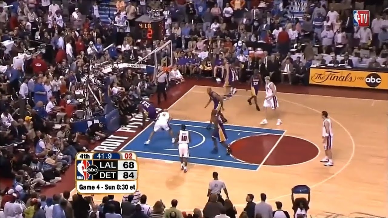 Darvin Ham Dunks in the 2004 NBA Finals - YouTube