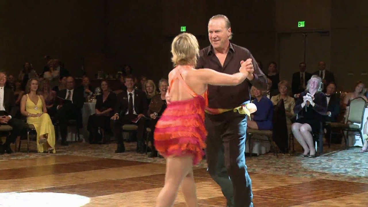 Bill Wallace Dance - YouTube