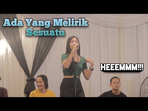 Cover( MANDEK NANGIS)Live Madhara Music Liunika