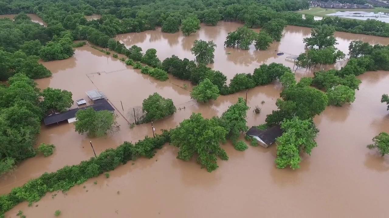 Flooding In Riverstone - YouTube