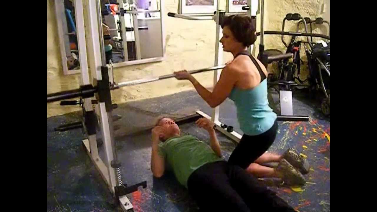 Chin-ups from Smith Machine.wmv - YouTube