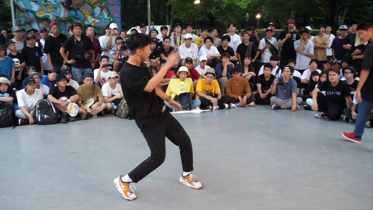 YU1RO vs LIL BEAN BEST16 BBOY PARK 2017 DAY1 DANCE BATTLE - YouTube