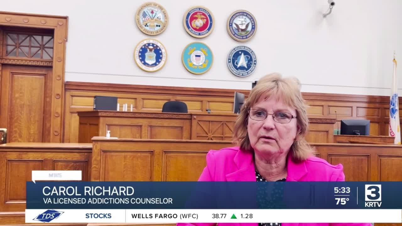 Longtime VA addictions counselor set to retire after 50 years - YouTube