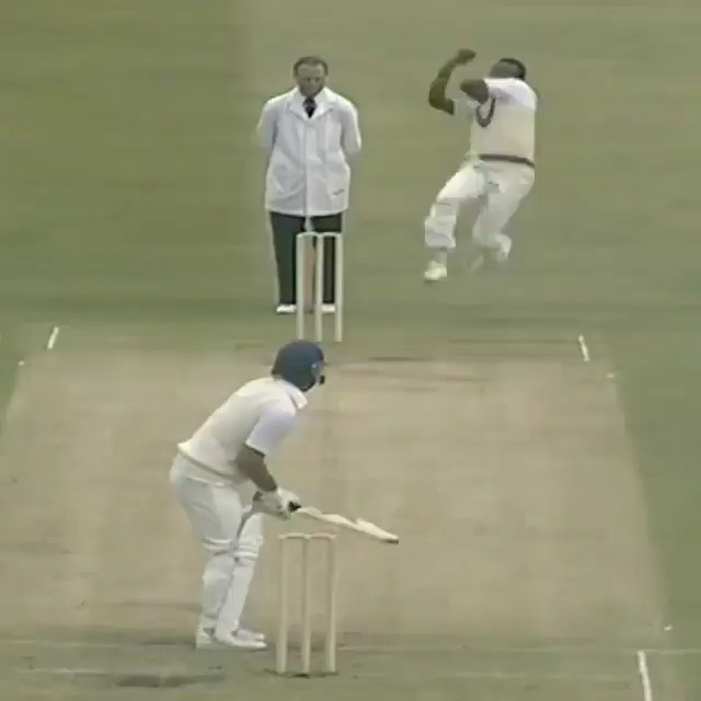 "Malcolm Marshall"The Art of Fast Bowling Perfected. - YouTube